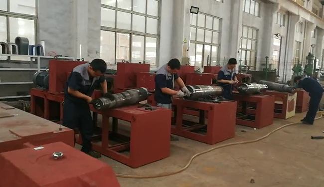 China Jiangsu Faygo Union Machinery Co., Ltd. factory production line